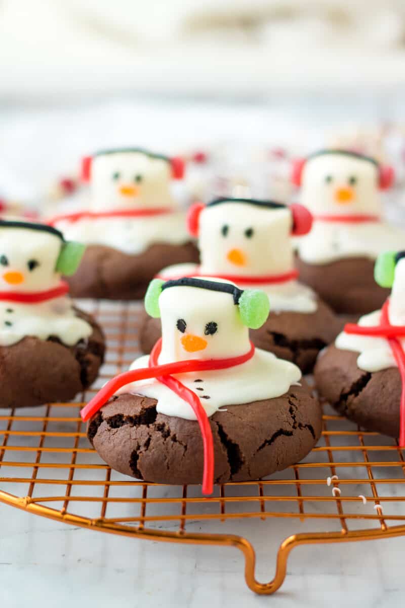 Peppermint Stuffed Snowman Cookies - Moore or Less Cooking